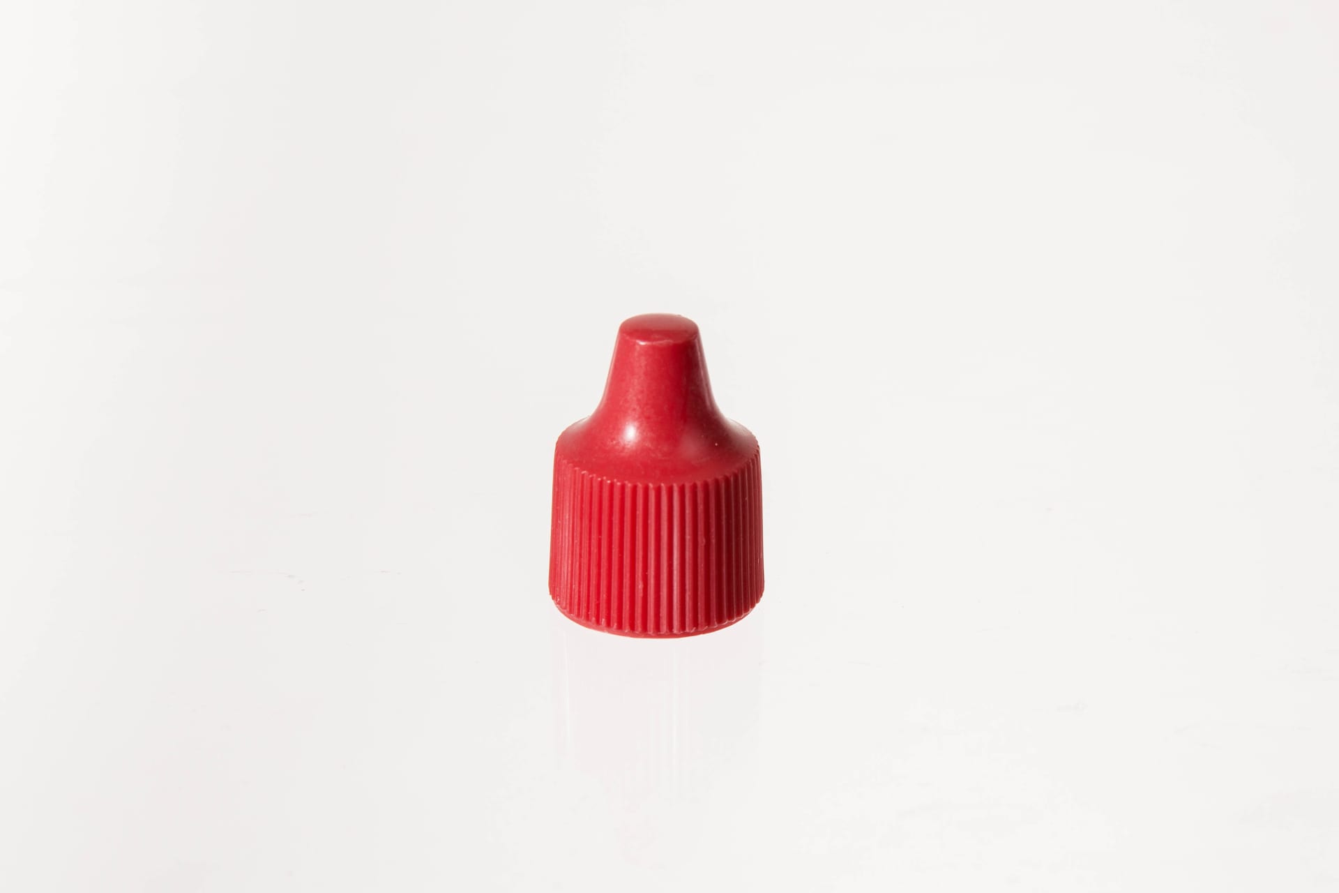DROPTAINER TIP CAPS, RED (FITS 7ML & 15ML) - PCCA
